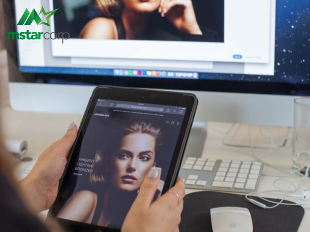 Adobe InDesign CC | Mstar Corp